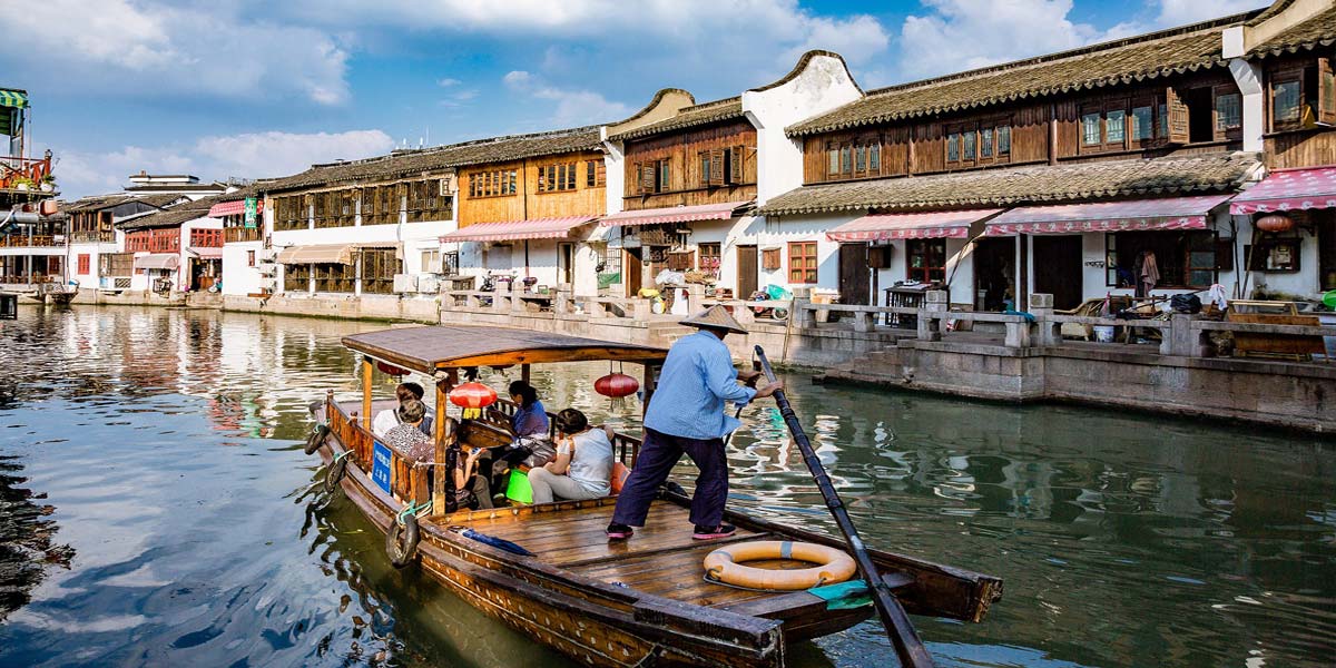 Zhujiajiao Water Town - an Exquisite Pastoral Ancient Chinese Town